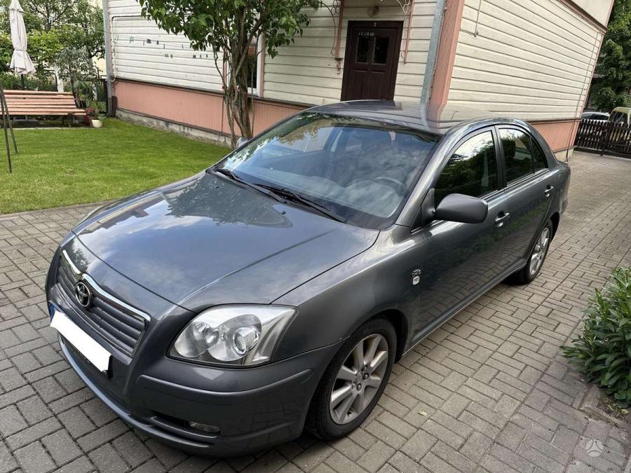 Серый Тойота Авенсис 2004 в Каунас, объемом двигателя 2.00 л и пробегом 313 тыс. км за 850 €, фото 3 на AUTOMOTO.COM.LV