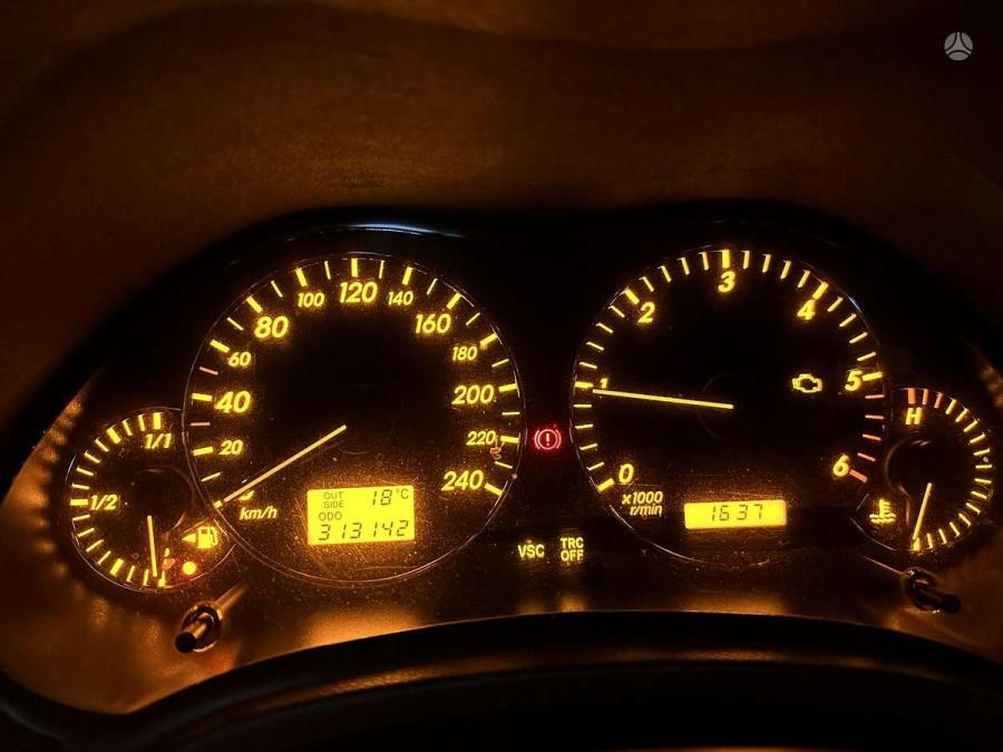 Серый Тойота Авенсис 2004 в Каунас, объемом двигателя 2.00 л и пробегом 313 тыс. км за 850 €, фото 24 на AUTOMOTO.COM.LV