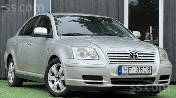 Pelēks Toyota Avensis 2004 Rīga, ar dzinēja tilpumu 2.00 L un nobraukumu 0 tūkst. km par 1350 €, foto 1 vietnē AUTOMOTO.COM.LV