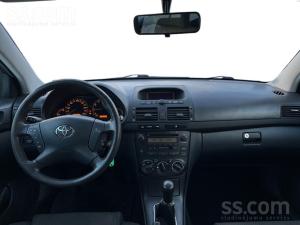 Pelēks Toyota Avensis 2004 Rīga, ar dzinēja tilpumu 1.60 L un nobraukumu 334 tūkst. km par 500 €, foto 9 vietnē AUTOMOTO.COM.LV