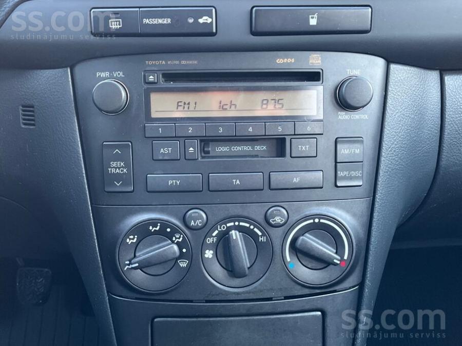 Pelēks Toyota Avensis 2004 Rīga, ar dzinēja tilpumu 1.60 L un nobraukumu 334 tūkst. km par 500 €, foto 15 vietnē AUTOMOTO.COM.LV