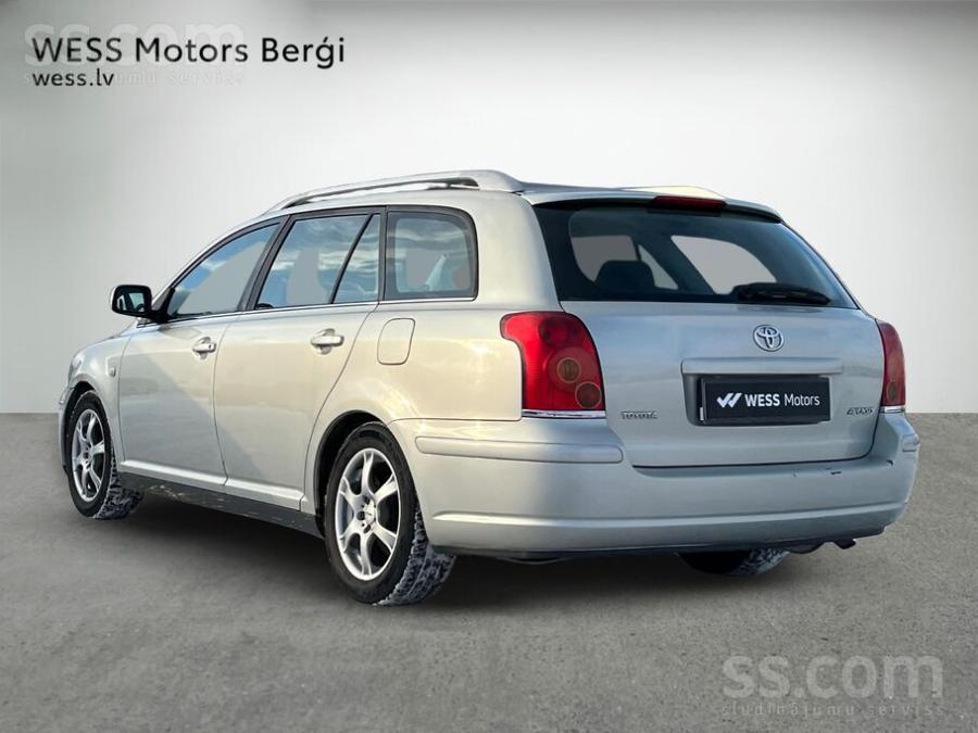 Pelēks Toyota Avensis 2004 Rīga, ar dzinēja tilpumu 1.60 L un nobraukumu 334 tūkst. km par 500 €, foto 19 vietnē AUTOMOTO.COM.LV