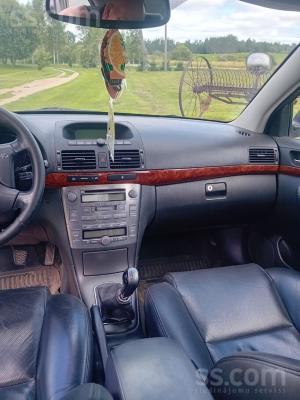 Pelēks Toyota Avensis 2004 Madona, ar dzinēja tilpumu 2.00 L un nobraukumu 300 tūkst. km par 400 €, foto 3 vietnē AUTOMOTO.COM.LV