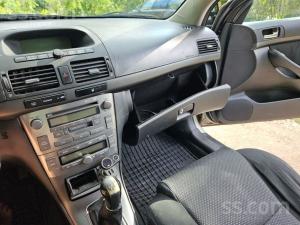 Серый Тойота Авенсис 2004 в Рига, объемом двигателя 2.00 л и пробегом 397 тыс. км за 1100 €, фото 6 на AUTOMOTO.COM.LV