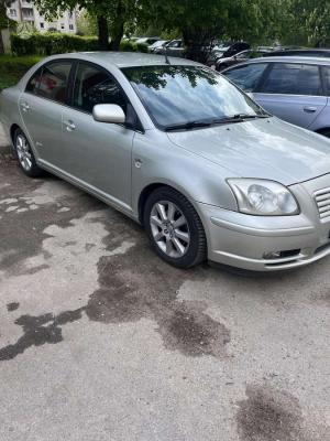 Grey Toyota Avensis 2004 in Kaunas, with an engine capacity of 2.00 L and mileage of 381 thousand km for 920 €, photo 6 on AUTOMOTO.COM.LV
