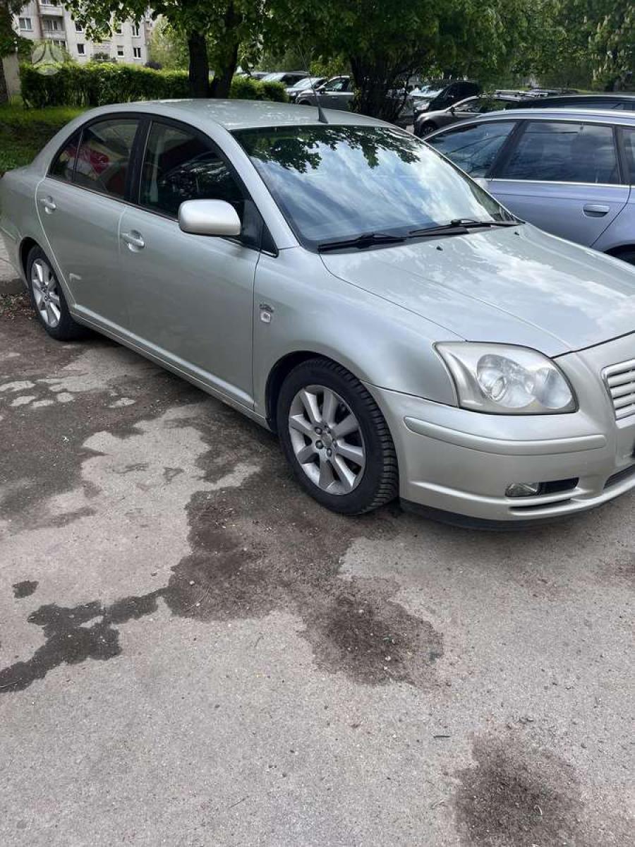 Grey Toyota Avensis 2004 in Kaunas, with an engine capacity of 2.00 L and mileage of 381 thousand km for 920 €, photo 6 on AUTOMOTO.COM.LV