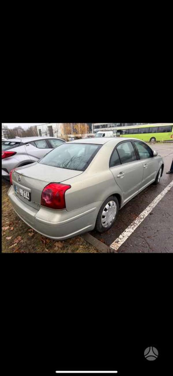 Grey Toyota Avensis 2005 in Vilnius, with an engine capacity of 2.00 L and mileage of 300 thousand km for 750 €, photo 4 on AUTOMOTO.COM.LV