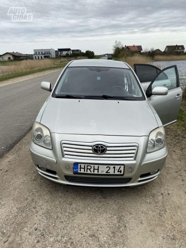 Grey Toyota Avensis 2005 in Klaipeda, with an engine capacity of 2.00 L and mileage of 257 thousand km for 2200 €, photo 6 on AUTOMOTO.COM.LV