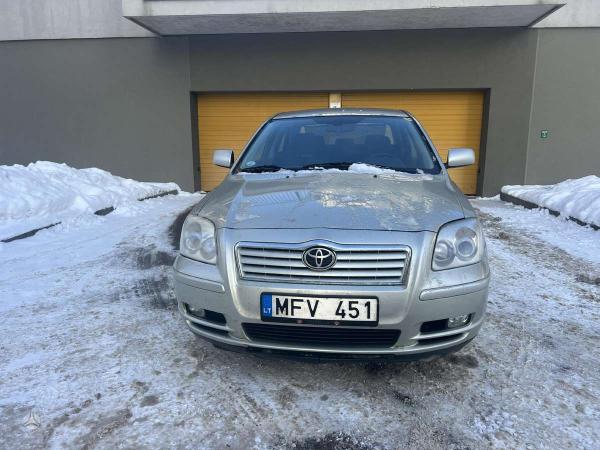 Grey Toyota Avensis 2005 in Vilnius, with an engine capacity of 2.00 L and mileage of 340 thousand km for 1150 €, photo 2 on AUTOMOTO.COM.LV