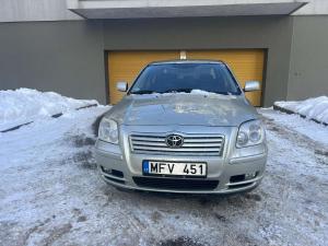 Grey Toyota Avensis 2005 in Vilnius, with an engine capacity of 2.00 L and mileage of 340 thousand km for 1150 €, photo 2 on AUTOMOTO.COM.LV