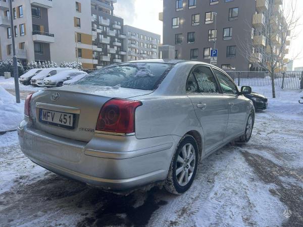 Grey Toyota Avensis 2005 in Vilnius, with an engine capacity of 2.00 L and mileage of 340 thousand km for 1150 €, photo 5 on AUTOMOTO.COM.LV
