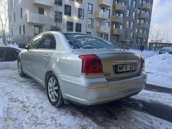 Grey Toyota Avensis 2005 in Vilnius, with an engine capacity of 2.00 L and mileage of 340 thousand km for 1150 €, photo 7 on AUTOMOTO.COM.LV