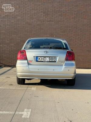 Pelēks Toyota Avensis 2005 Viļņa, ar dzinēja tilpumu 2.00 L un nobraukumu 312 tūkst. km par 1500 €, foto 6 vietnē AUTOMOTO.COM.LV