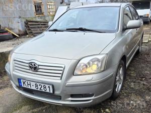 Grey Toyota Avensis 2005 in Riga, with an engine capacity of 2.00 L and mileage of 257 thousand km for 1300 €, photo  on AUTOMOTO.COM.LV