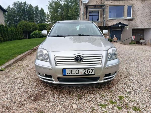 Серый Тойота Авенсис 2005 в Аникщяй, объемом двигателя 2.00 л и пробегом 263 тыс. км за 1950 €, фото 8 на AUTOMOTO.COM.LV
