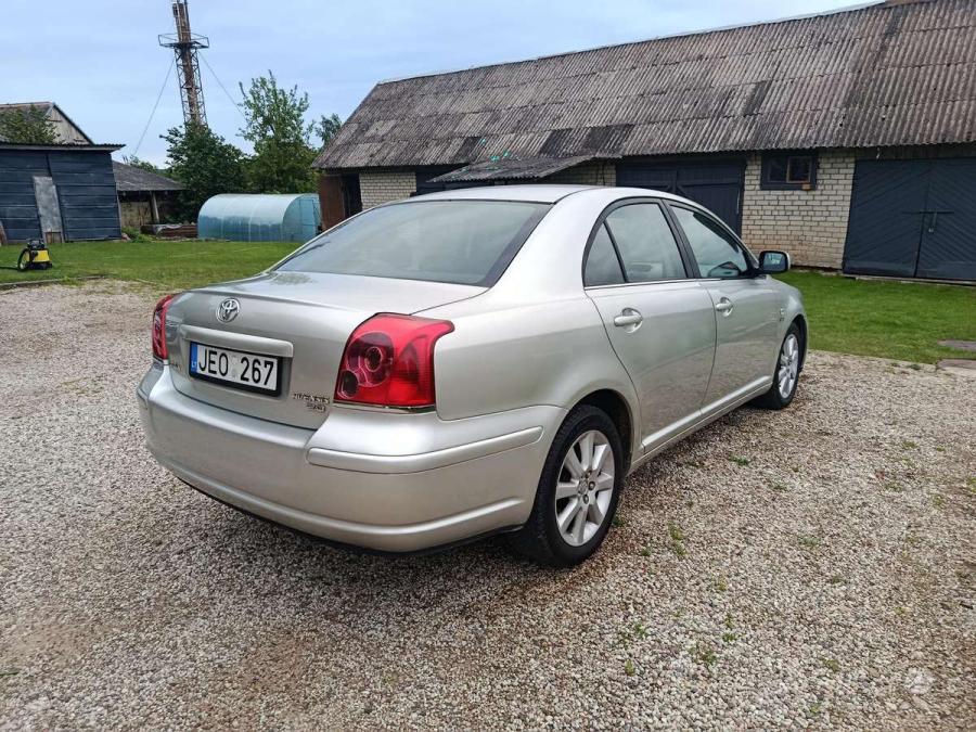 Pelēks Toyota Avensis 2005 Anykščiai, ar dzinēja tilpumu 2.00 L un nobraukumu 263 tūkst. km par 1950 €, foto 5 vietnē AUTOMOTO.COM.LV