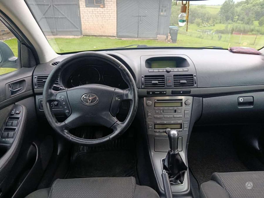 Pelēks Toyota Avensis 2005 Anykščiai, ar dzinēja tilpumu 2.00 L un nobraukumu 263 tūkst. km par 1950 €, foto 16 vietnē AUTOMOTO.COM.LV