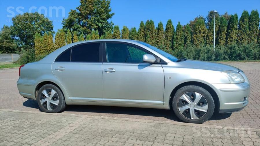 Pelēks Toyota Avensis 2005 Rīga, ar dzinēja tilpumu 1.60 L un nobraukumu 340 tūkst. km par 1250 €, foto 3 vietnē AUTOMOTO.COM.LV