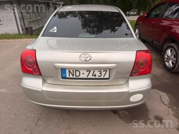 Pelēks Toyota Avensis 2005 Rīga, ar dzinēja tilpumu 1.80 L un nobraukumu 341 tūkst. km par 1600 €, foto 3 vietnē AUTOMOTO.COM.LV