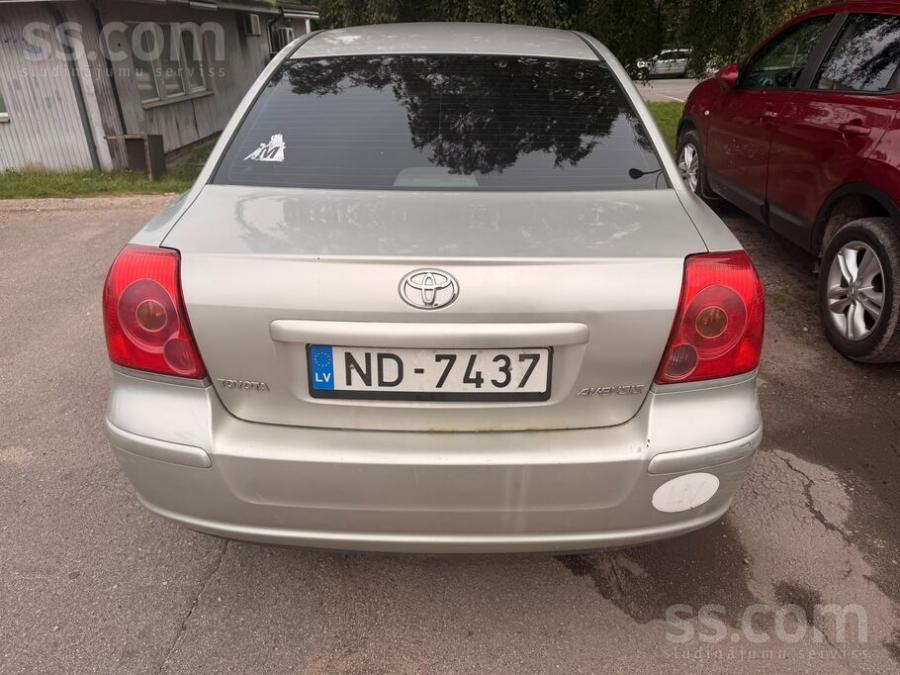 Серый Тойота Авенсис 2005 в Рига, объемом двигателя 1.80 л и пробегом 341 тыс. км за 1600 €, фото 4 на AUTOMOTO.COM.LV