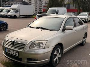 Pelēks Toyota Avensis 2005 Rīga, ar dzinēja tilpumu 1.80 L un nobraukumu 341 tūkst. km par 1450 €, foto  vietnē AUTOMOTO.COM.LV