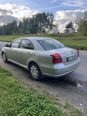 Серый Тойота Авенсис 2005 в Рига, объемом двигателя 1.80 л и пробегом 268 тыс. км за 1700 €, фото  на AUTOMOTO.COM.LV