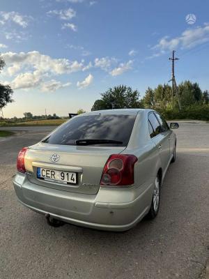 Pelēks Toyota Avensis 2005 Viļņa, ar dzinēja tilpumu 2.00 L un nobraukumu 320 tūkst. km par 1100 €, foto 3 vietnē AUTOMOTO.COM.LV