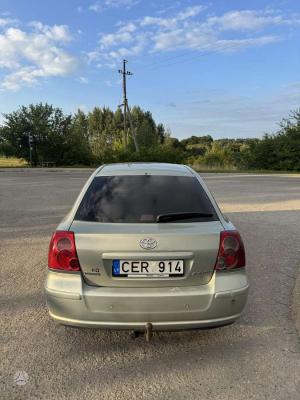 Pelēks Toyota Avensis 2005 Viļņa, ar dzinēja tilpumu 2.00 L un nobraukumu 320 tūkst. km par 1100 €, foto 5 vietnē AUTOMOTO.COM.LV