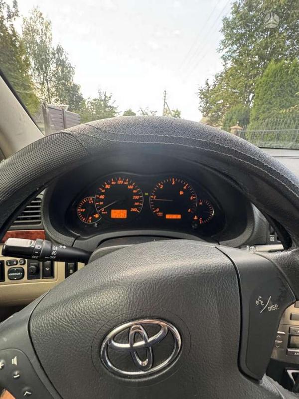 Toyota Avensis 2005 Viļņa vietnē Pelēks Toyota Avensis 2005 Viļņa, ar dzinēja tilpumu 2.00 L un nobraukumu 320 tūkst. km par 1100 €, foto 7 vietnē AUTOMOTO.COM.LV