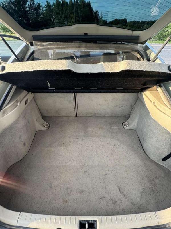 Toyota Avensis 2005 Viļņa vietnē Pelēks Toyota Avensis 2005 Viļņa, ar dzinēja tilpumu 2.00 L un nobraukumu 320 tūkst. km par 1100 €, foto 8 vietnē AUTOMOTO.COM.LV
