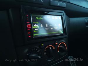 Серый Тойота Авенсис 2005 в Тарту, объемом двигателя 1.60 л и пробегом 299 тыс. км за 1390 €, фото 8 на AUTOMOTO.COM.LV