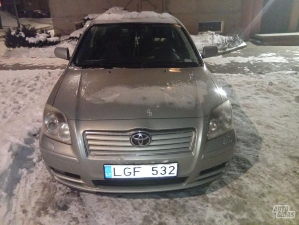 Grey Toyota Avensis 2006 in Siauliai, with an engine capacity of 2.00 L and mileage of 296 thousand km for 2500 €, photo 1 on AUTOMOTO.COM.LV