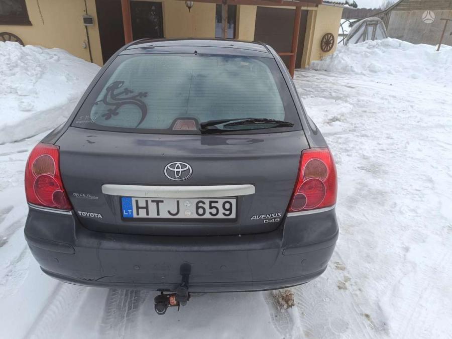 Pelēks Toyota Avensis 2006 Rokiškis, ar dzinēja tilpumu 2.23 L un nobraukumu 360 tūkst. km par 1800 €, foto 2 vietnē AUTOMOTO.COM.LV