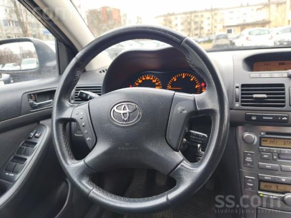 Серый Тойота Авенсис 2006 в Елгава, объемом двигателя 2.00 л и пробегом 0 тыс. км за 1290 €, фото 10 на AUTOMOTO.COM.LV