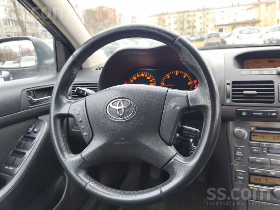 Серый Тойота Авенсис 2006 в Елгава, объемом двигателя 2.00 л и пробегом 0 тыс. км за 1290 €, фото 11 на AUTOMOTO.COM.LV