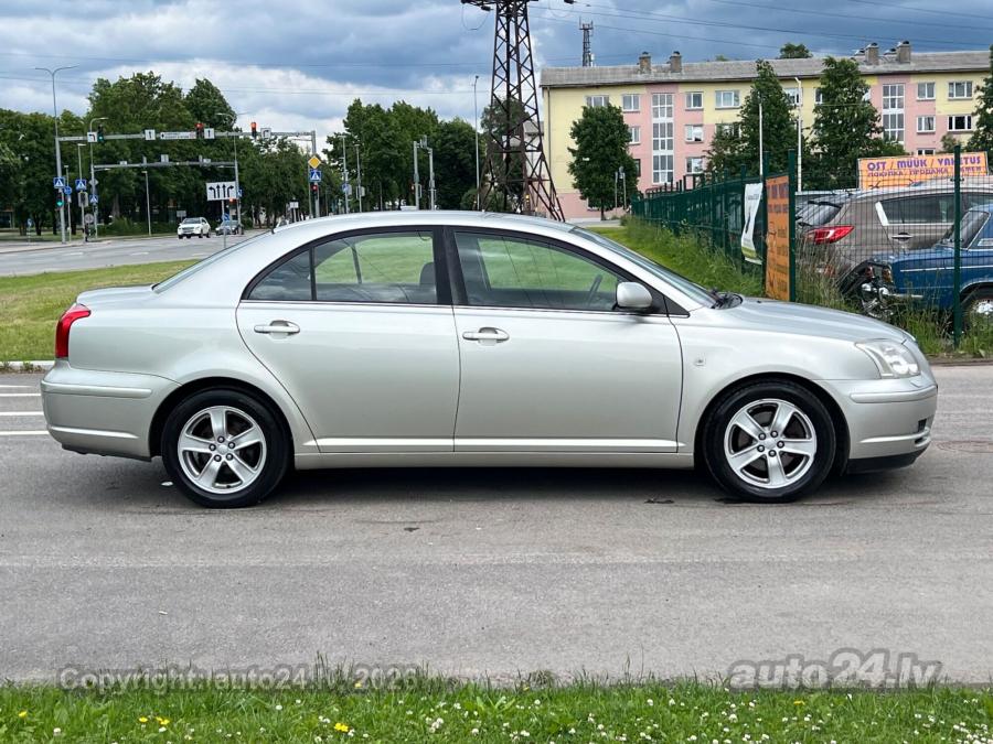 Серый Тойота Авенсис 2006 в Нарва, объемом двигателя 2.00 л и пробегом 342 тыс. км за 1999 €, фото 7 на AUTOMOTO.COM.LV