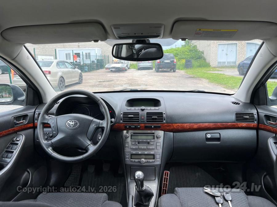 Серый Тойота Авенсис 2006 в Нарва, объемом двигателя 2.00 л и пробегом 342 тыс. км за 1999 €, фото 12 на AUTOMOTO.COM.LV