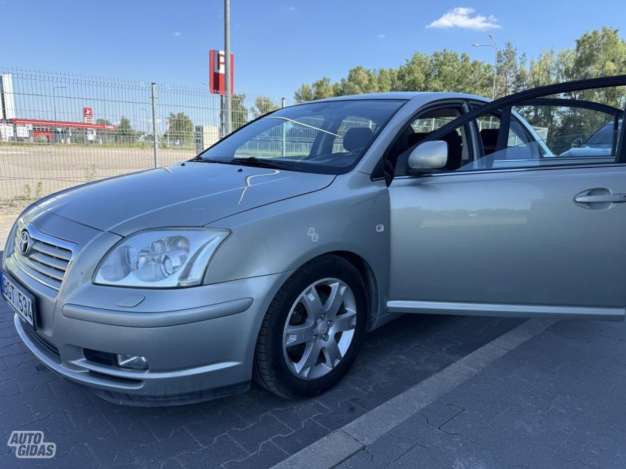 Серый Тойота Авенсис 2006 в Вильнюс, объемом двигателя 2.40 л и пробегом 230 тыс. км за 2430 €, фото 4 на AUTOMOTO.COM.LV