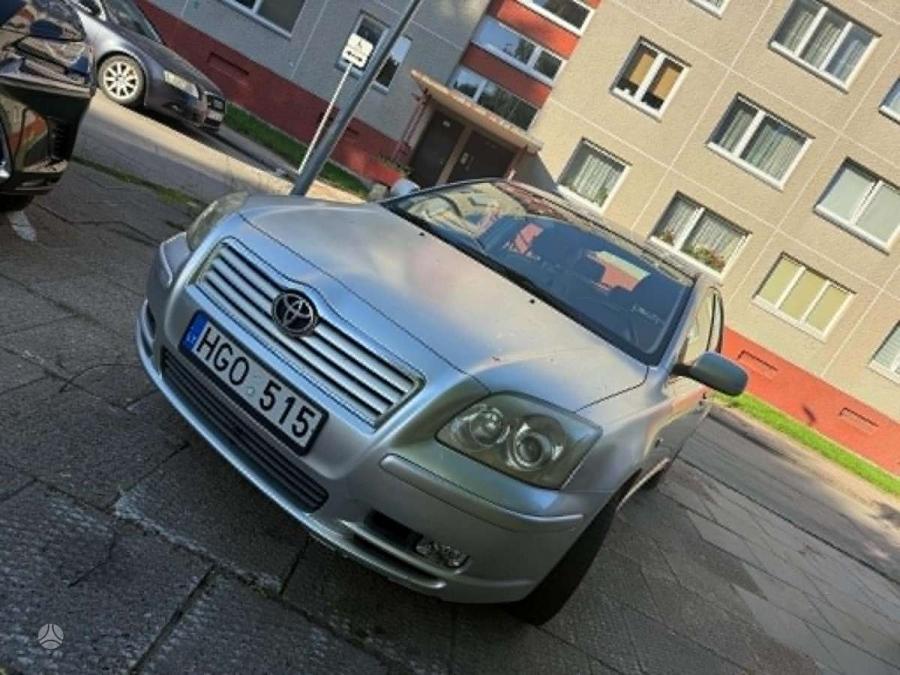 Pelēks Toyota Avensis 2006 Klaipėda, ar dzinēja tilpumu 2.00 L un nobraukumu 310 tūkst. km par 1700 €, foto 5 vietnē AUTOMOTO.COM.LV