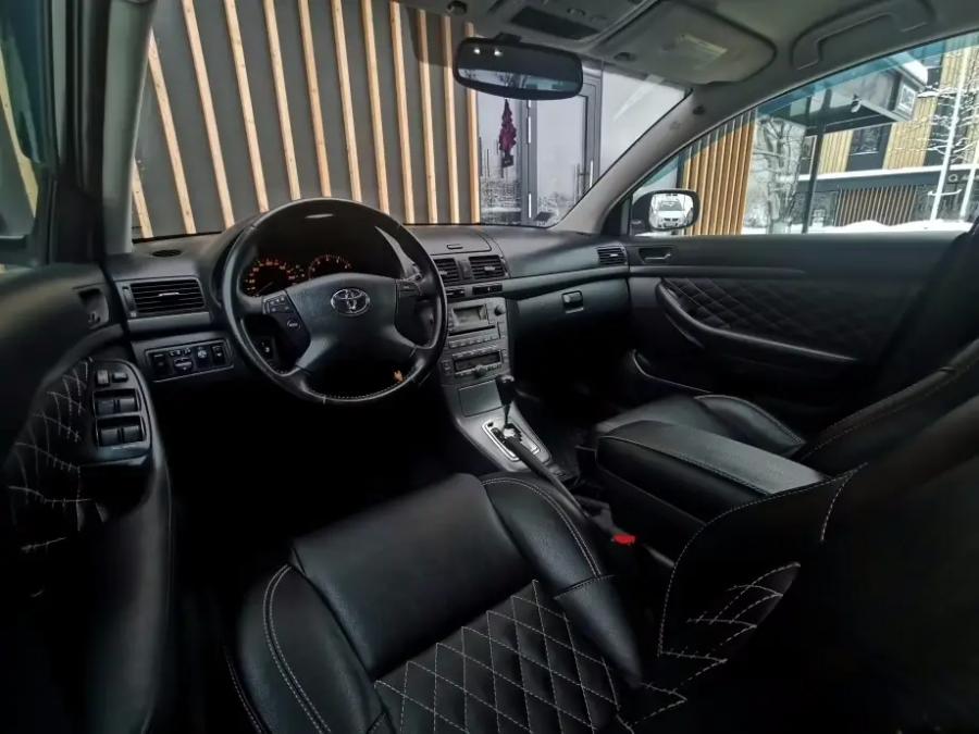 Серый Тойота Авенсис 2006 в Рига, объемом двигателя 1.80 л и пробегом 297 тыс. км за 3850 €, фото 3 на AUTOMOTO.COM.LV