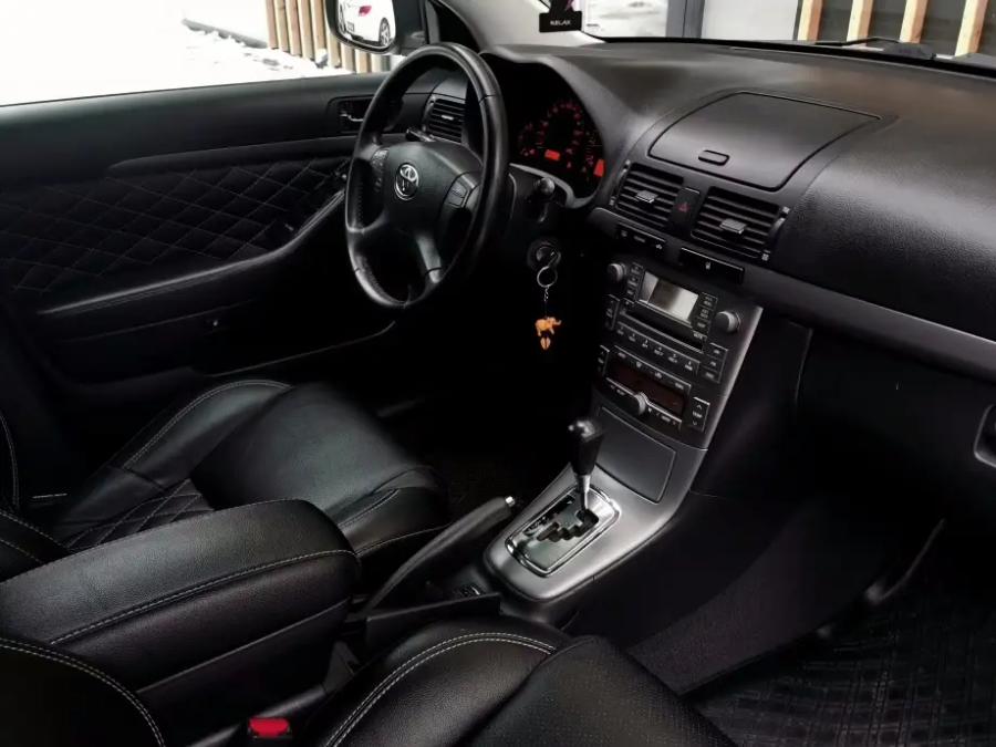 Серый Тойота Авенсис 2006 в Рига, объемом двигателя 1.80 л и пробегом 297 тыс. км за 3850 €, фото 9 на AUTOMOTO.COM.LV