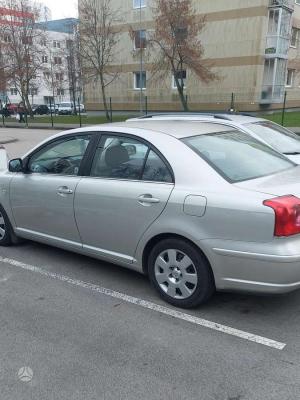 Серый Тойота Авенсис 2006 в Клайпеда, объемом двигателя 2.23 л и пробегом 202 тыс. км за 2000 €, фото  на AUTOMOTO.COM.LV