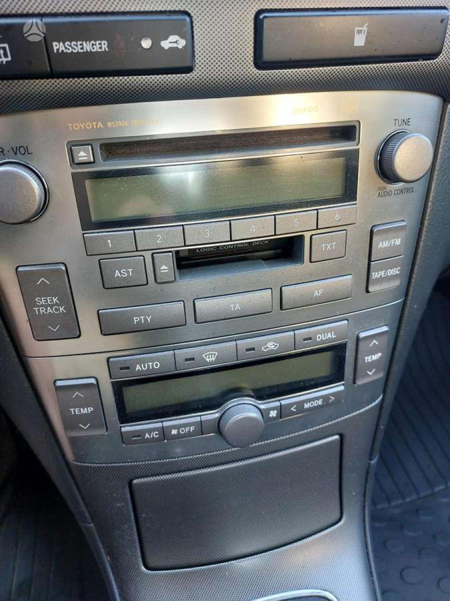 Pelēks Toyota Avensis 2006 Klaipėda, ar dzinēja tilpumu 2.23 L un nobraukumu 202 tūkst. km par 2000 €, foto 16 vietnē AUTOMOTO.COM.LV