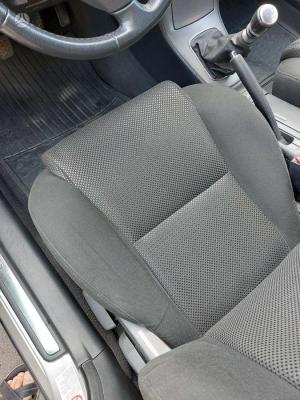 Pelēks Toyota Avensis 2006 Klaipėda, ar dzinēja tilpumu 2.23 L un nobraukumu 202 tūkst. km par 2000 €, foto 20 vietnē AUTOMOTO.COM.LV