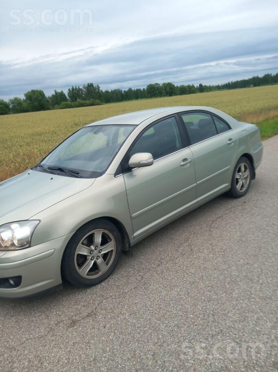 Серый Тойота Авенсис 2006 в Рига, объемом двигателя 2.00 л и пробегом 216 тыс. км за 2600 €, фото 5 на AUTOMOTO.COM.LV