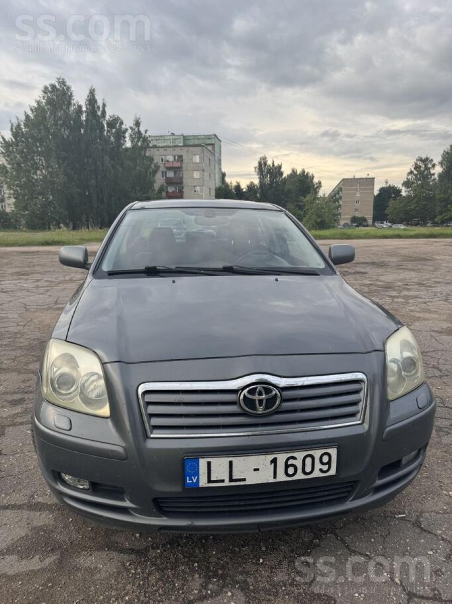 Grey Toyota Avensis 2006 in Jekabpils, with an engine capacity of 2.00 L and mileage of 364 thousand km for 1000 €, photo 7 on AUTOMOTO.COM.LV