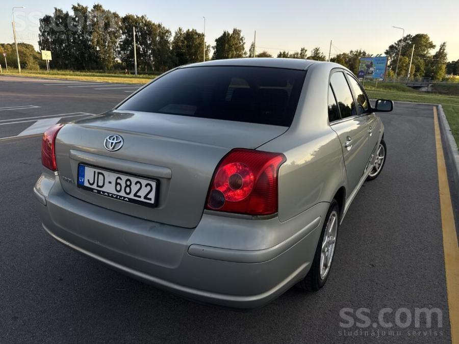 Серый Тойота Авенсис 2006 в Даугавпилс, объемом двигателя 2.20 л и пробегом 0 тыс. км за 1390 €, фото 5 на AUTOMOTO.COM.LV