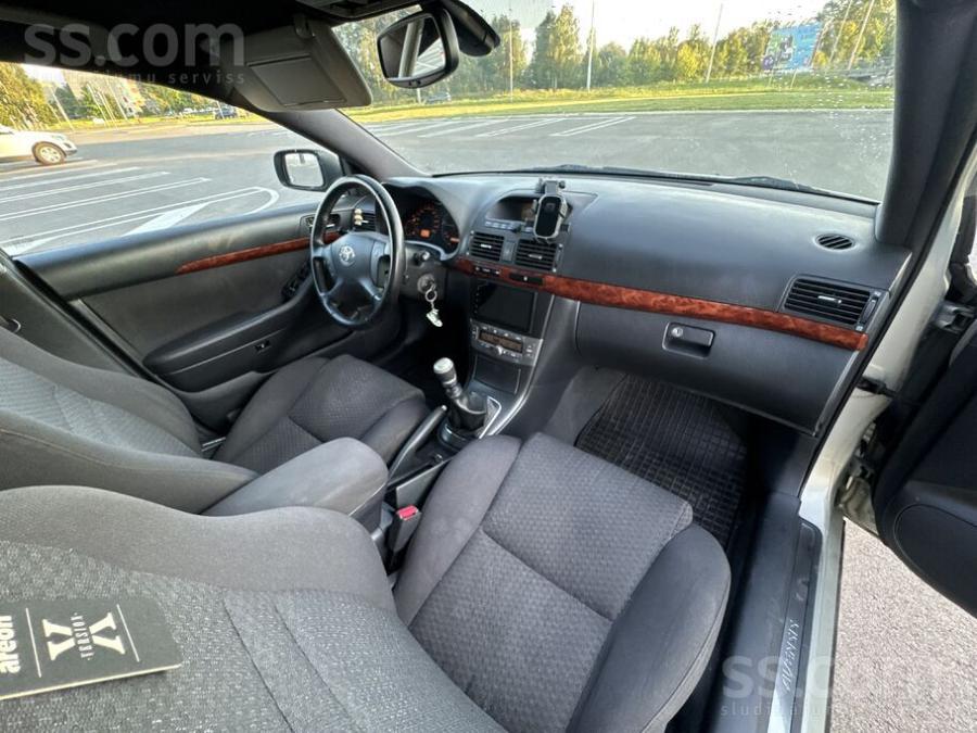Серый Тойота Авенсис 2006 в Даугавпилс, объемом двигателя 2.20 л и пробегом 0 тыс. км за 1390 €, фото 9 на AUTOMOTO.COM.LV