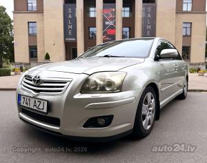 Pelēks Toyota Avensis 2006 Tallina, ar dzinēja tilpumu 2.00 L un nobraukumu 299 tūkst. km par 3499 €, foto  vietnē AUTOMOTO.COM.LV