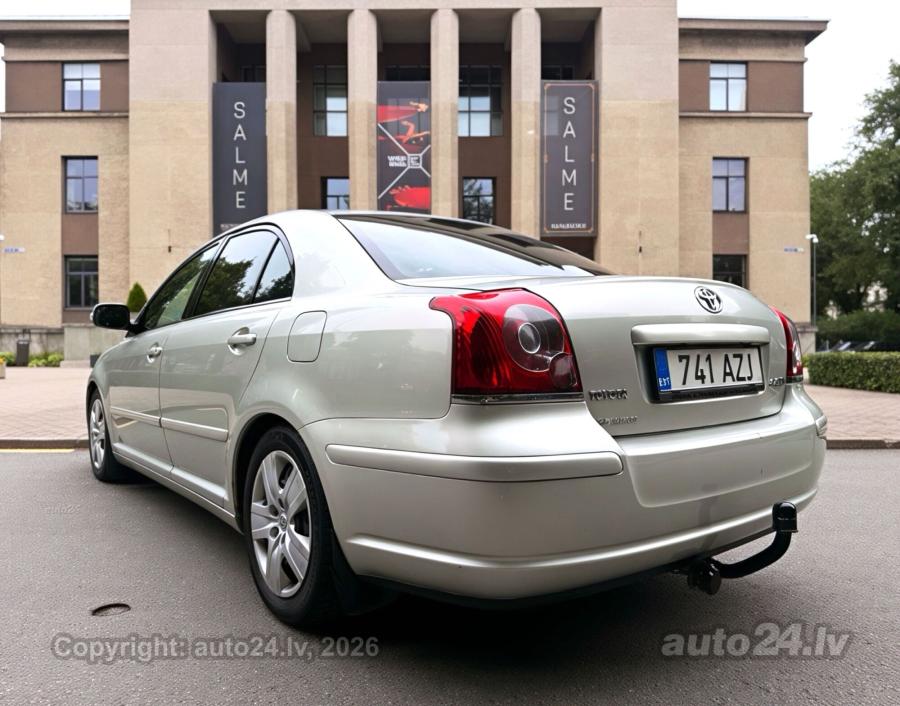Серый Тойота Авенсис 2006 в Таллин, объемом двигателя 2.00 л и пробегом 299 тыс. км за 3499 €, фото 5 на AUTOMOTO.COM.LV